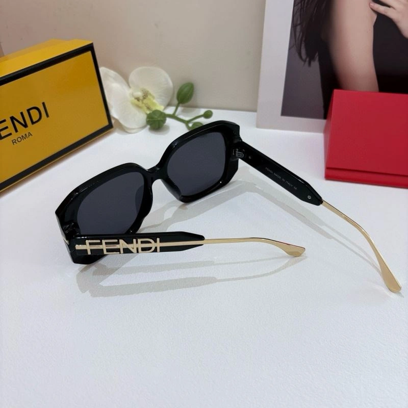 Brand-original Fendi Sunglasses