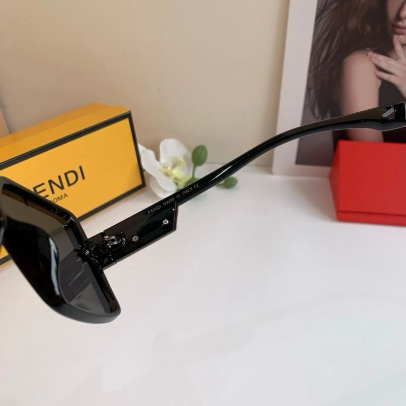 High accuracy Fendi Sunglasses