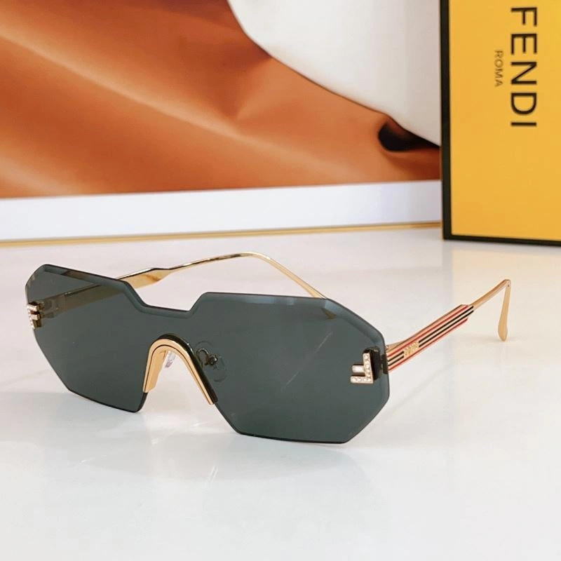 Accurate model Fendi Sunglasses