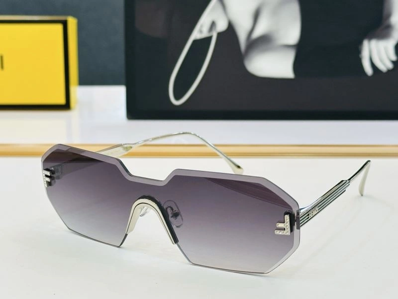 Reasonably priced Fendi Sunglasses