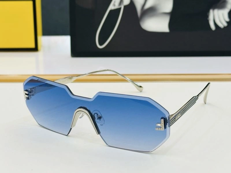 Reasonably priced Fendi Sunglasses