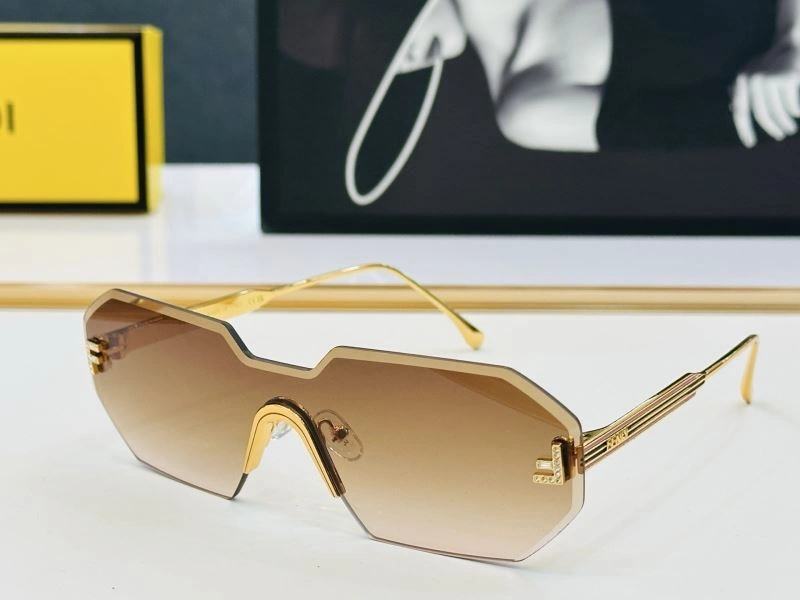 Reasonably priced Fendi Sunglasses