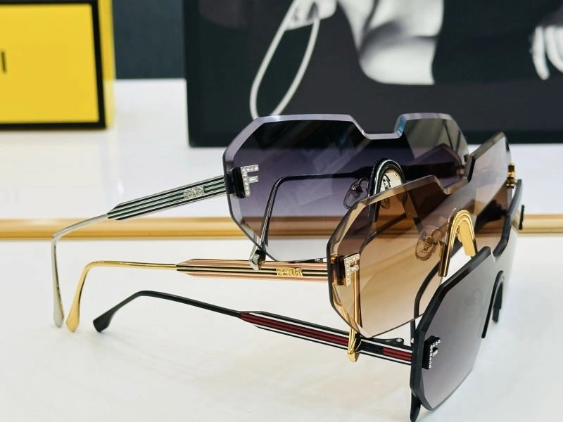 Reasonably priced Fendi Sunglasses