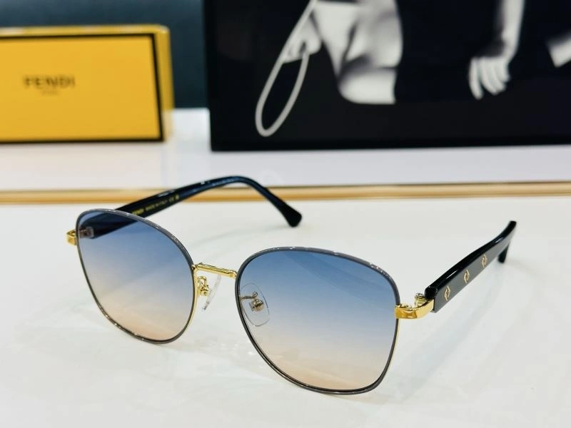 Low-cost Fendi Sunglasses
