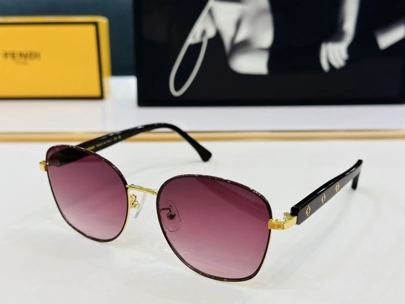 Low-cost Fendi Sunglasses