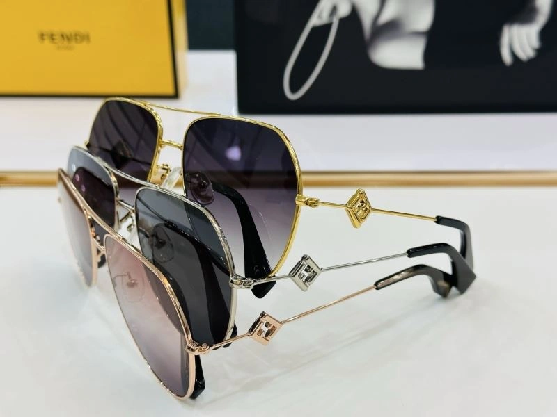 Perfect replica Fendi Sunglasses