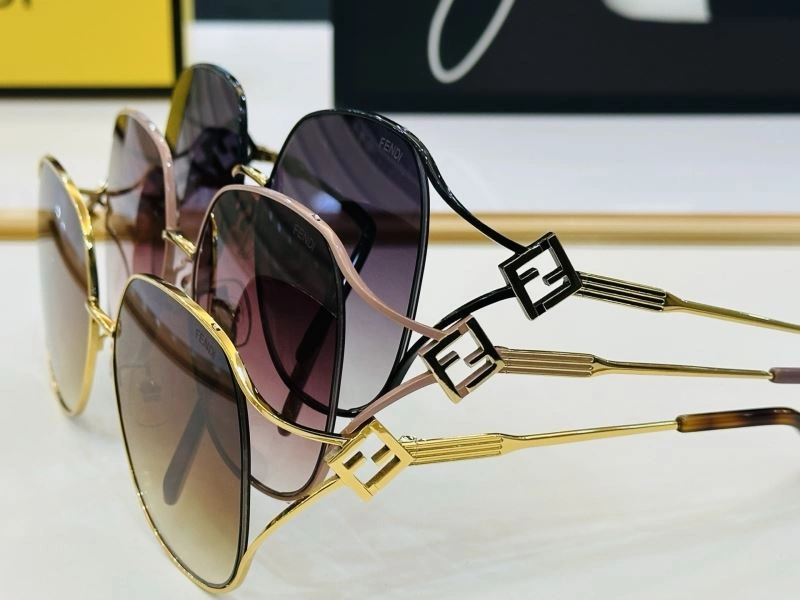 Cut-rate Fendi Sunglasses