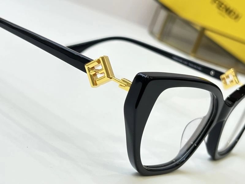 Indistinguishable Fendi Sunglasses