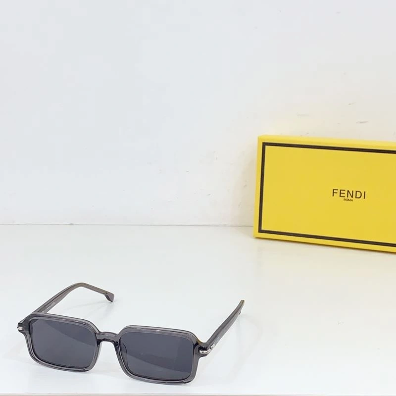 Accurate model Fendi Sunglasses