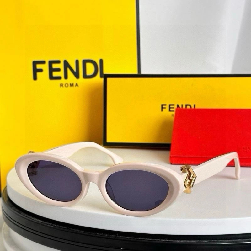 Reasonably priced Fendi Sunglasses