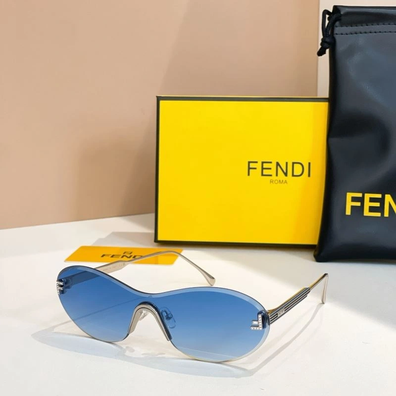 Top mirror Fendi Sunglasses