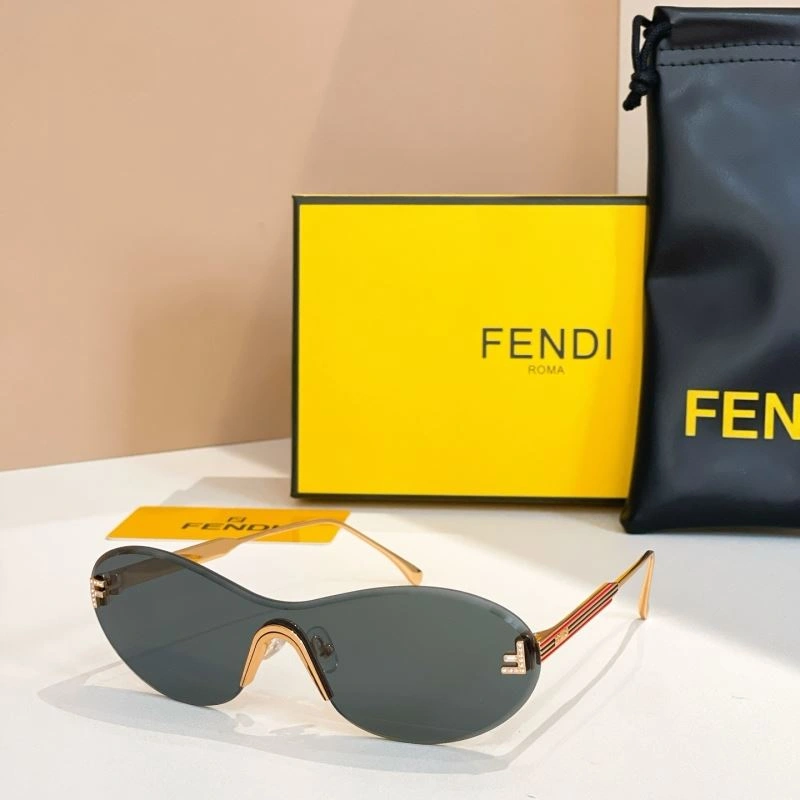Top mirror Fendi Sunglasses