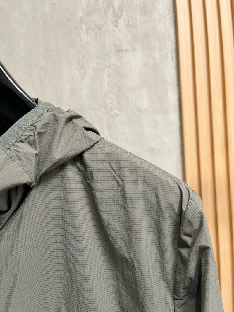 Top mirror Fendi Sunscreen Jacket