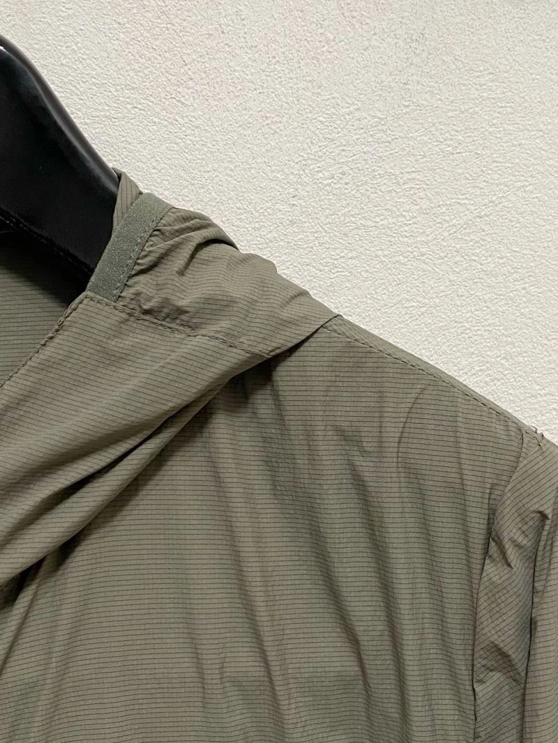 Brand-authenticated Fendi Sunscreen Jacket