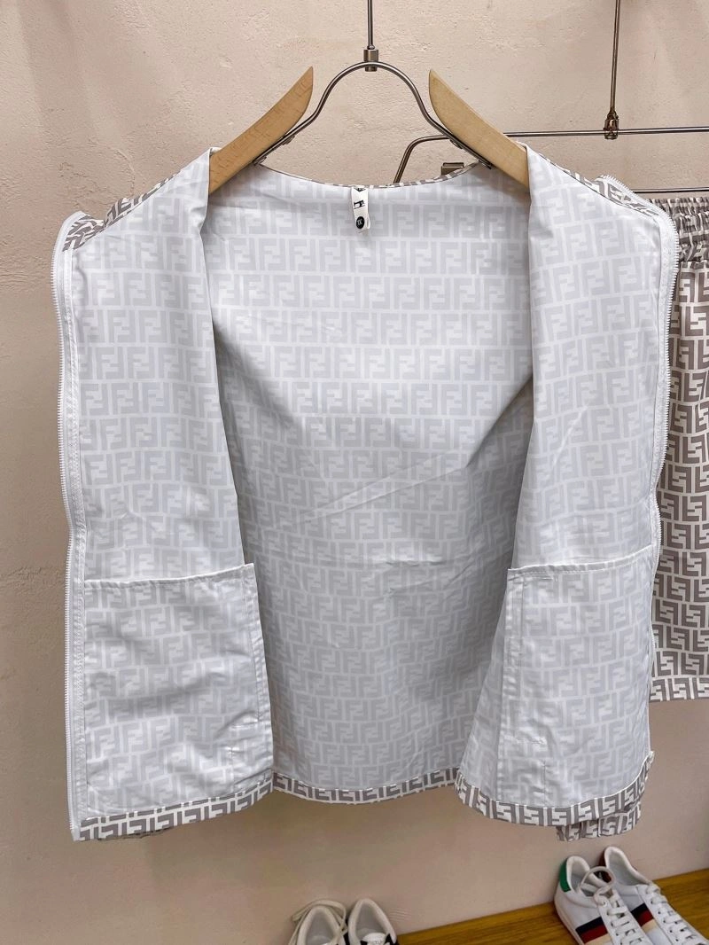 Accurate model Fendi Sunscreen Jacket