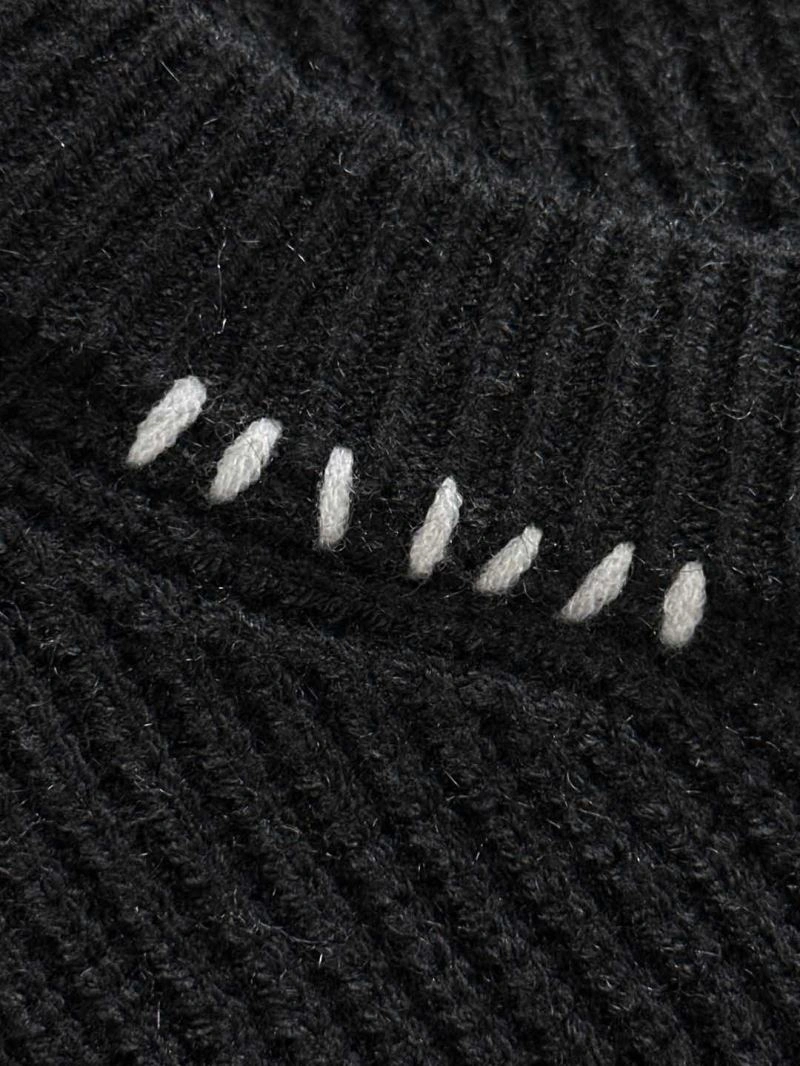 Brand-authenticated Fendi Sweaters