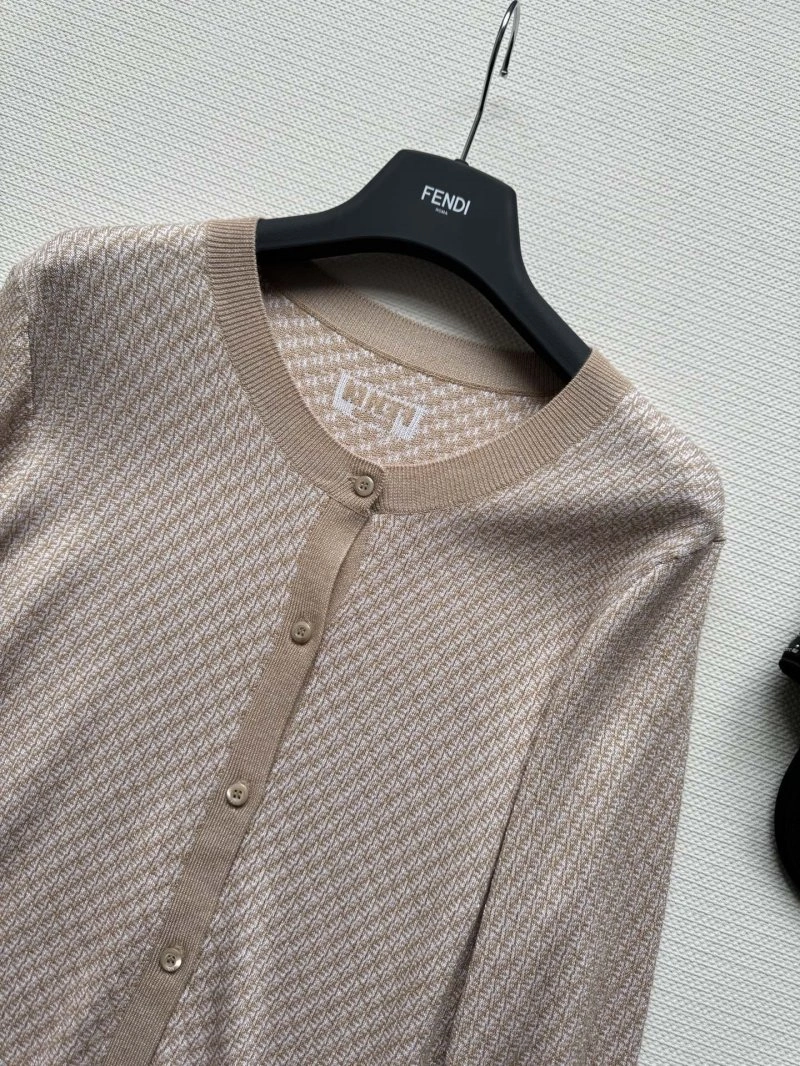 Inexpensive Fendi Sweaters