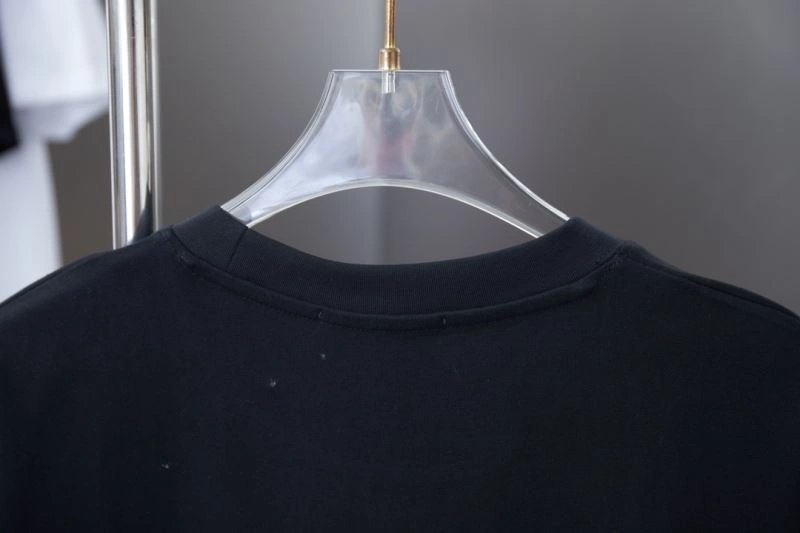 Factory-made Fendi T-Shirts