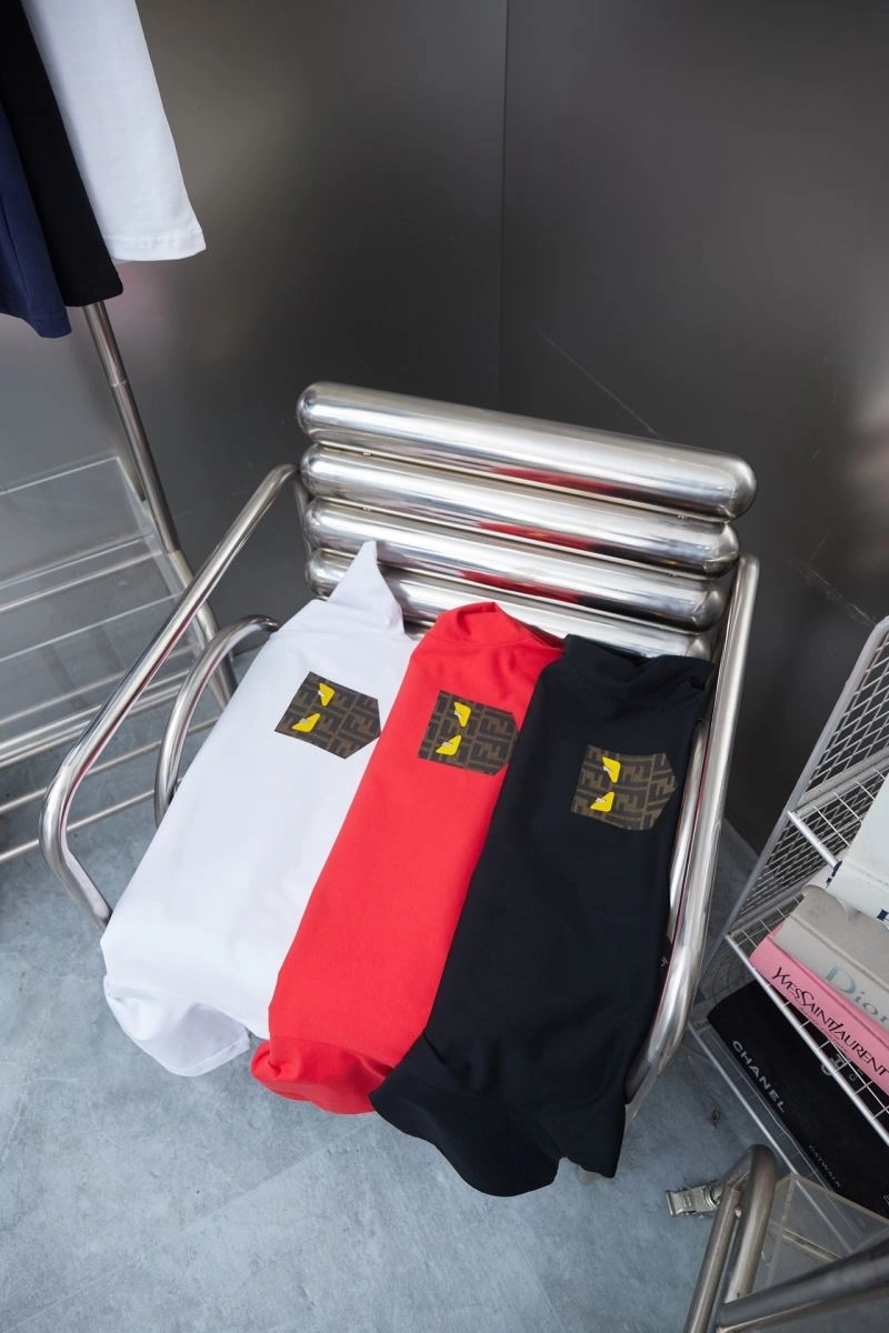 Factory-made Fendi T-Shirts