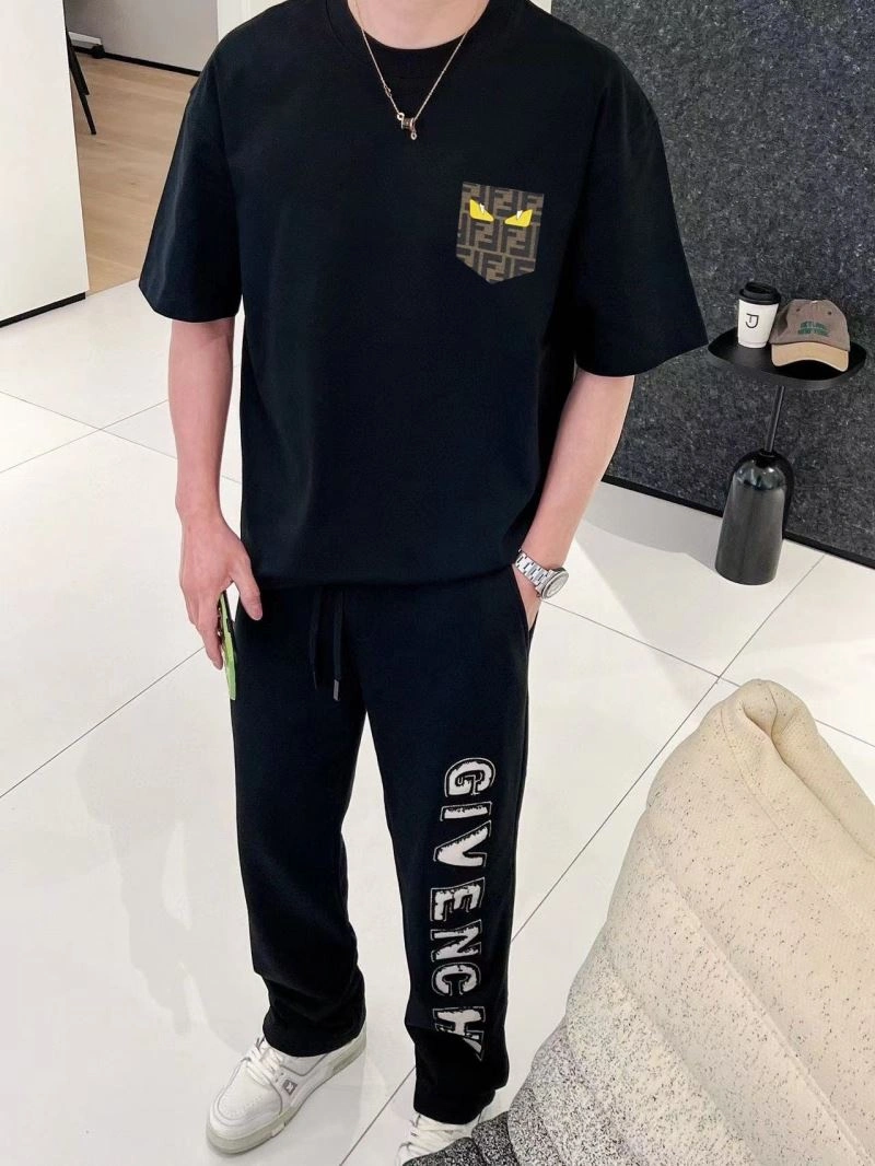 Factory-made Fendi T-Shirts