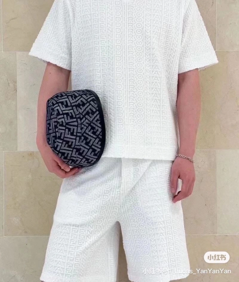 Legit Fendi T-Shirts