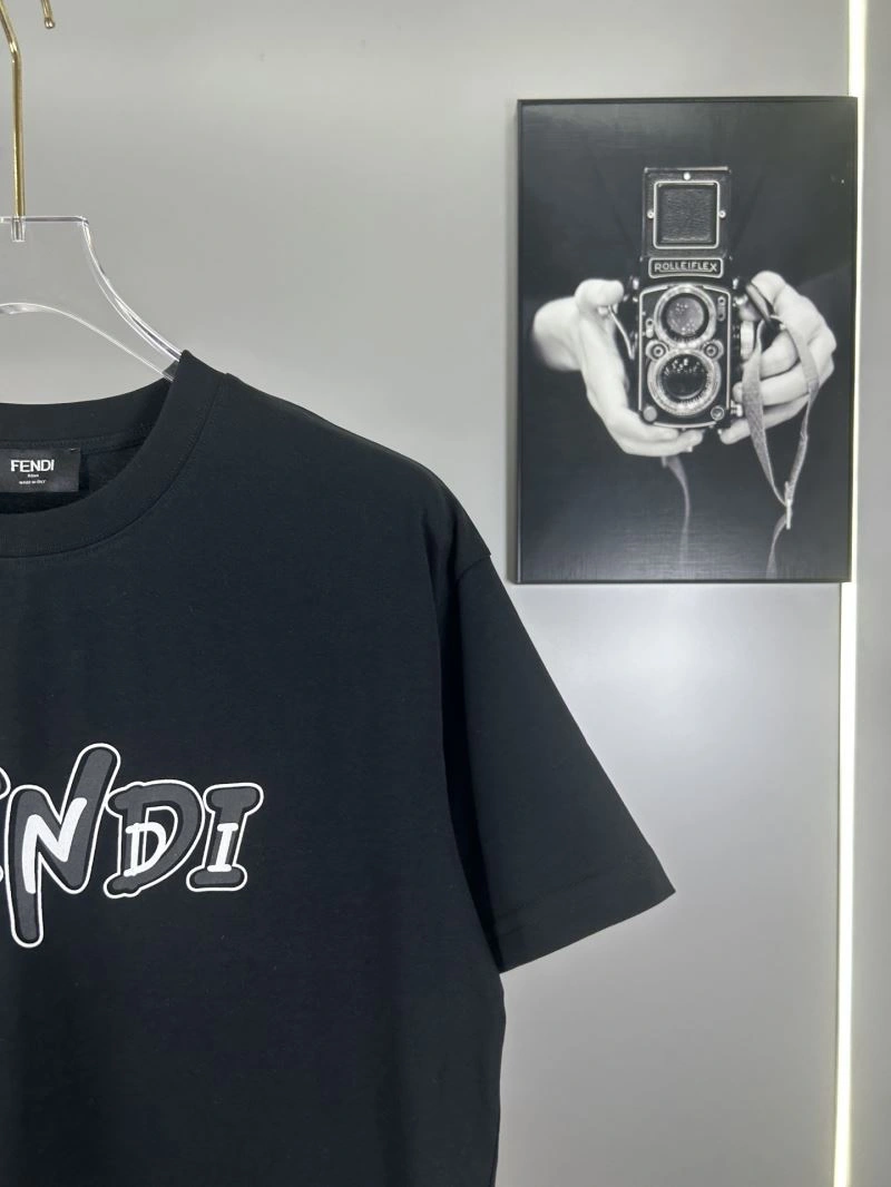 Legit Fendi T-Shirts