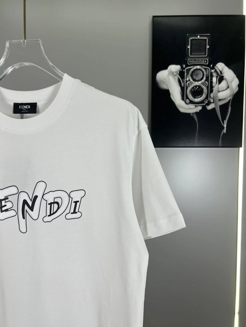 Factory-made Fendi T-Shirts