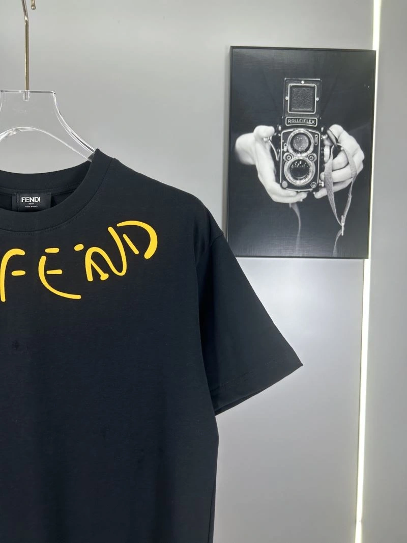 Accurate model Fendi T-Shirts