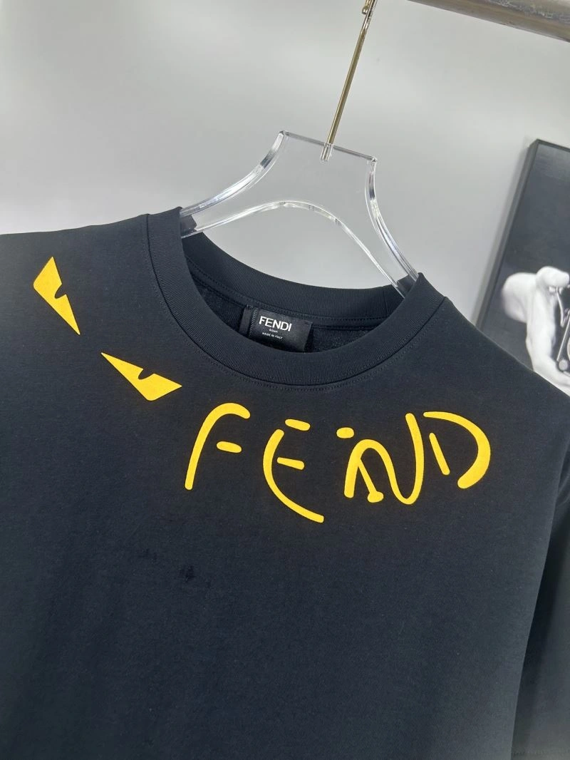 Accurate model Fendi T-Shirts