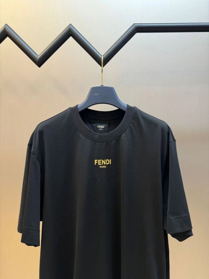 Low-cost Fendi T-Shirts