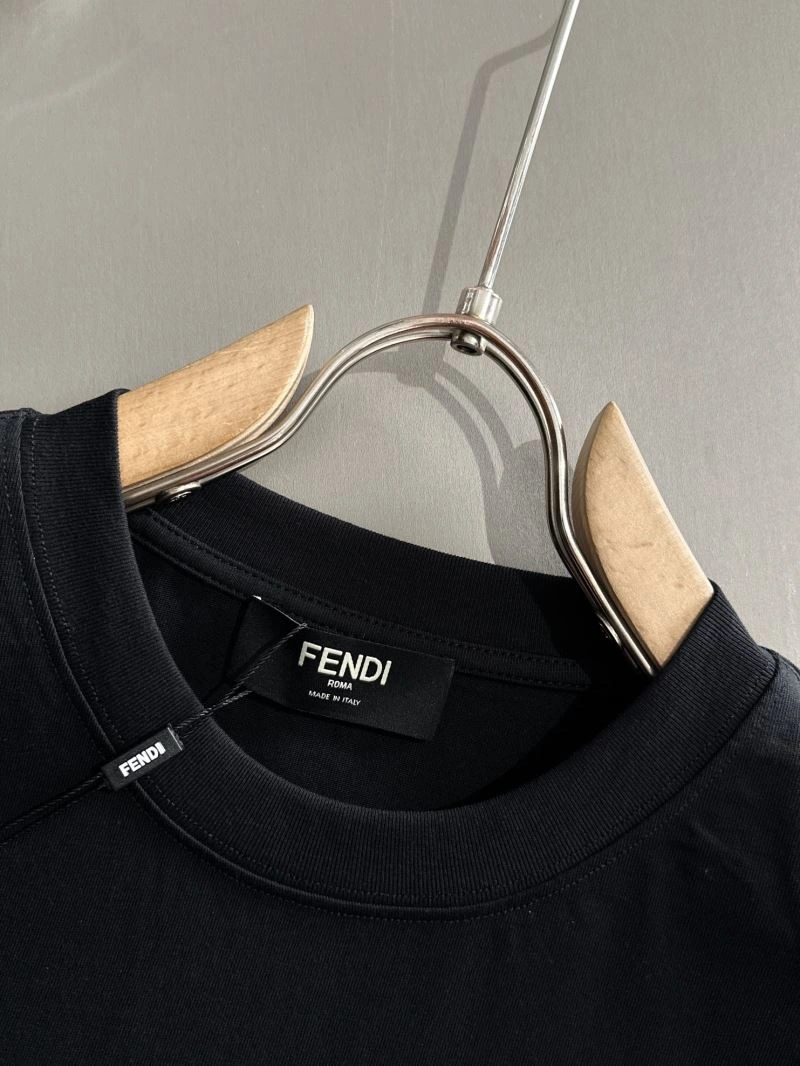 Factory-made Fendi T-Shirts