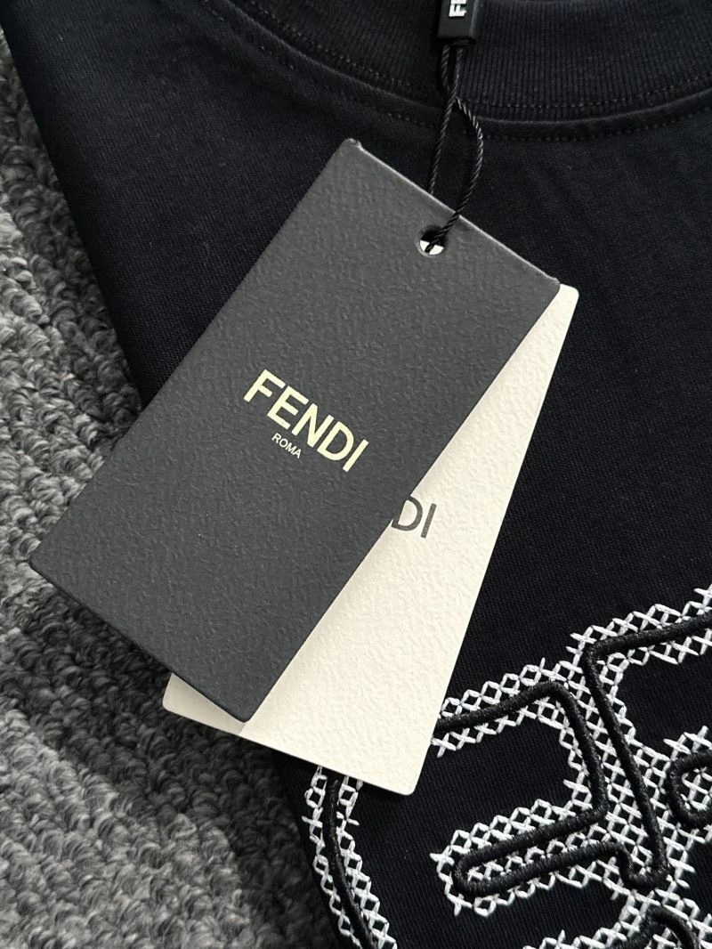 Factory-made Fendi T-Shirts