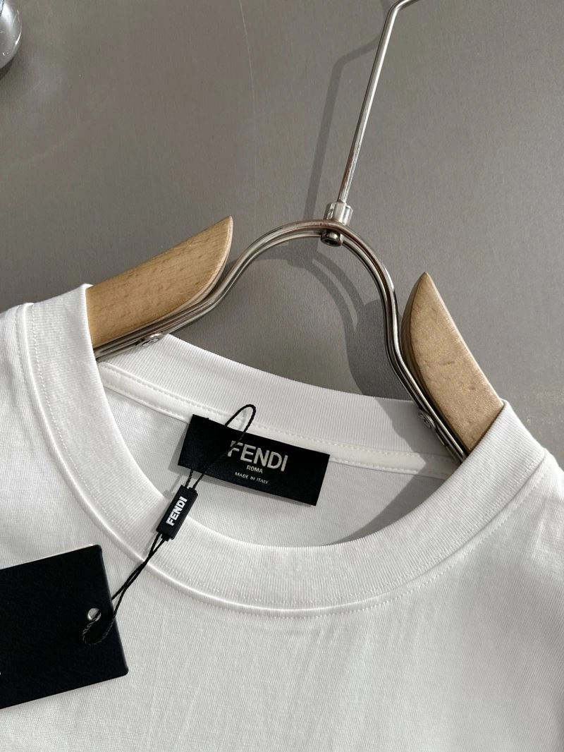 Accurate model Fendi T-Shirts