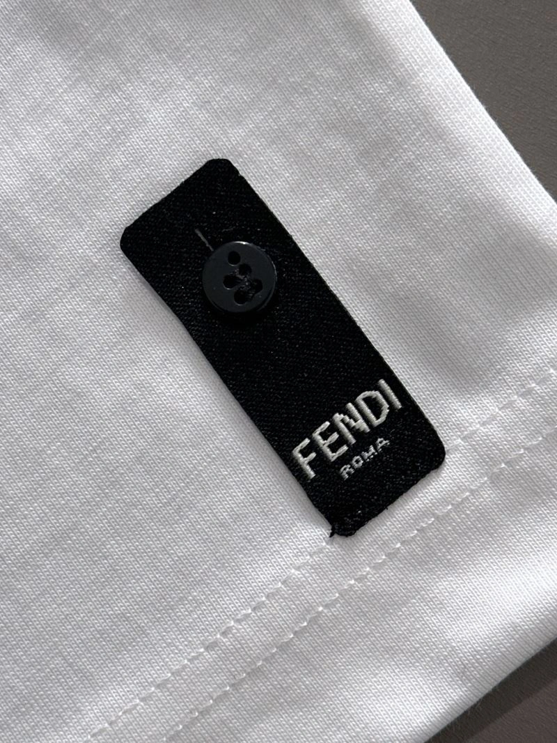 Top mirror Fendi T-Shirts