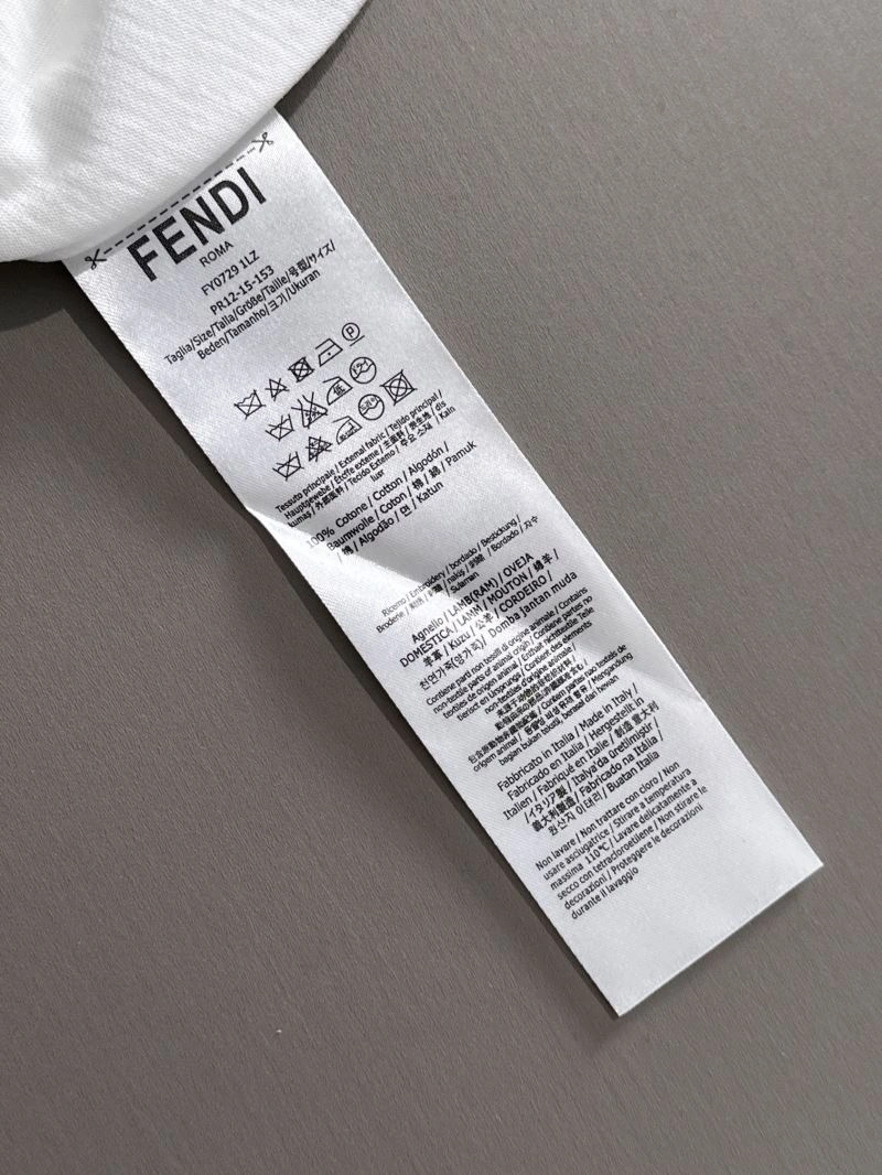 Top mirror Fendi T-Shirts