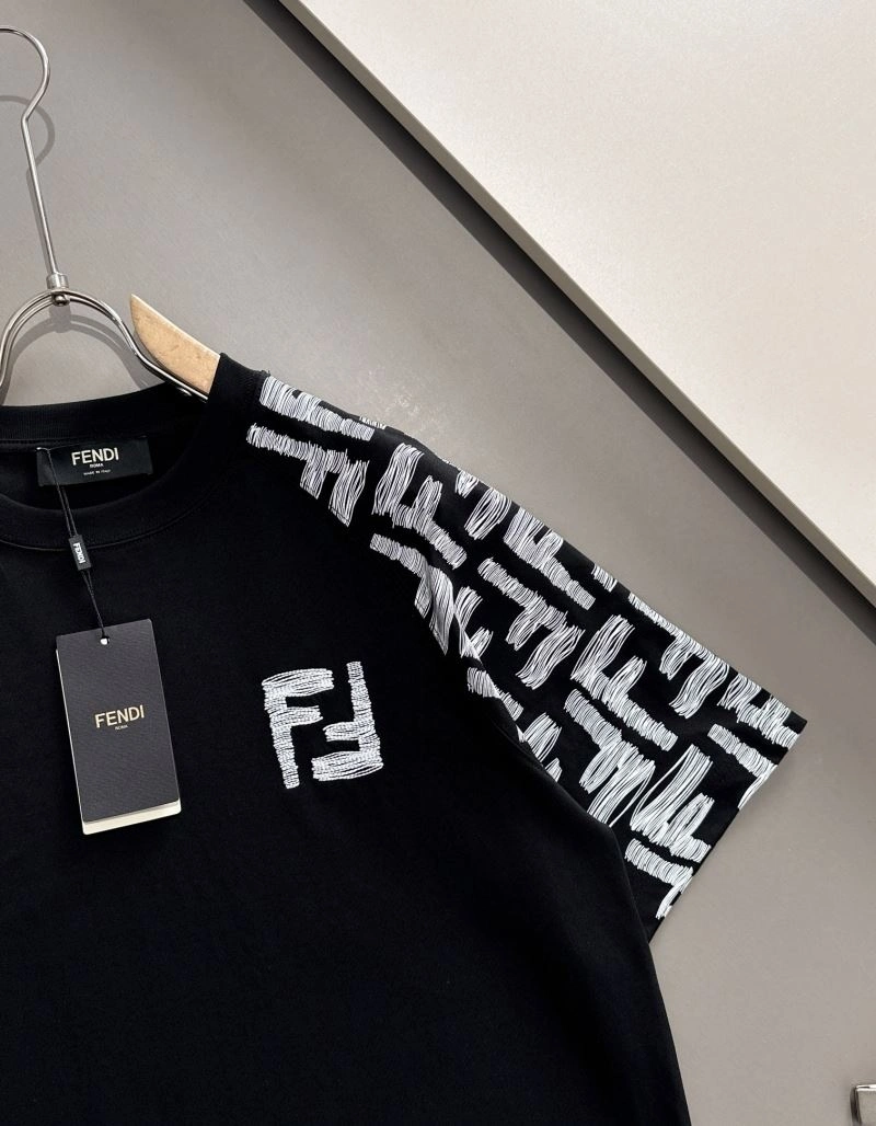 Legit Fendi T-Shirts