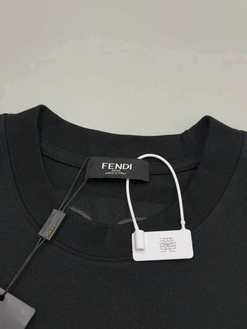 Factory-made Fendi T-Shirts