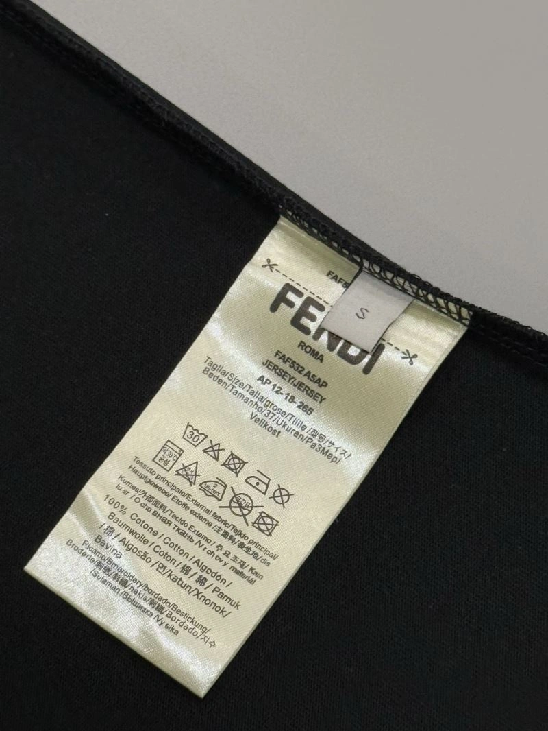 Factory-made Fendi T-Shirts