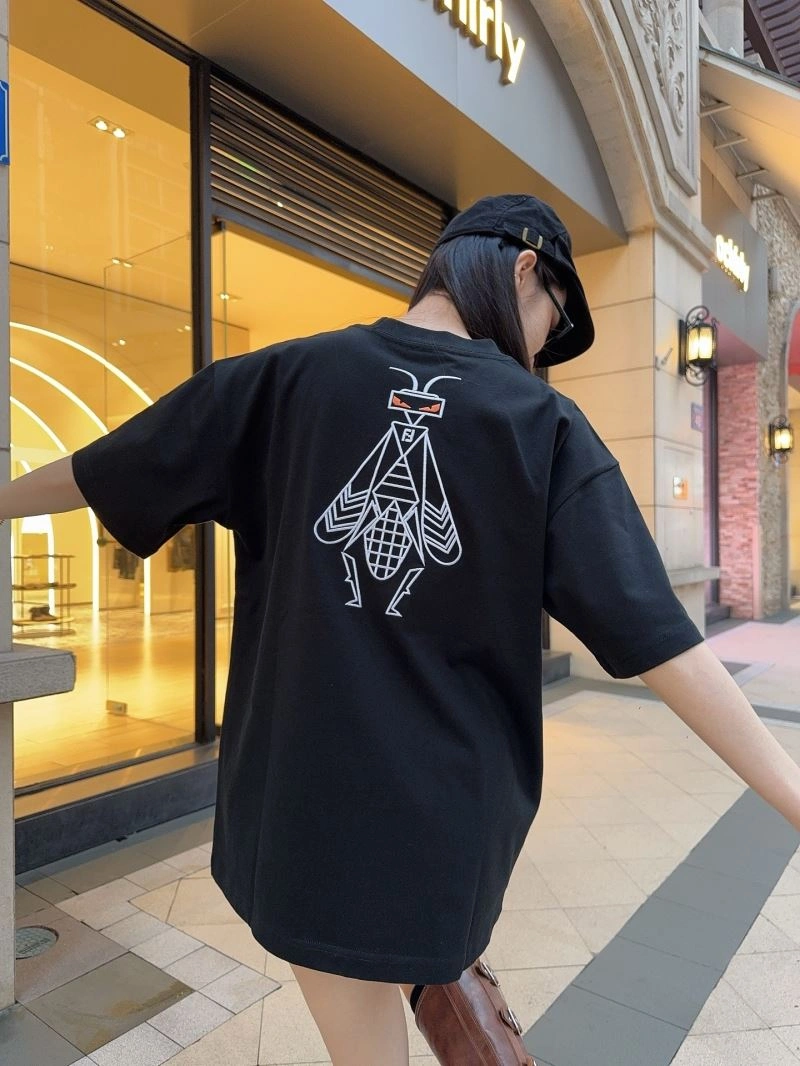 Factory-made Fendi T-Shirts
