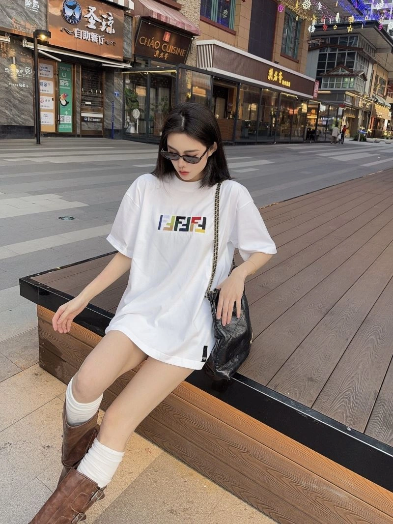 Accurate model Fendi T-Shirts