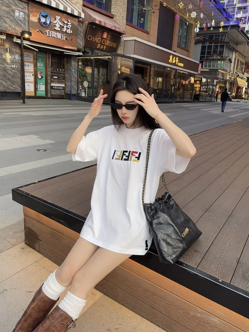 Accurate model Fendi T-Shirts