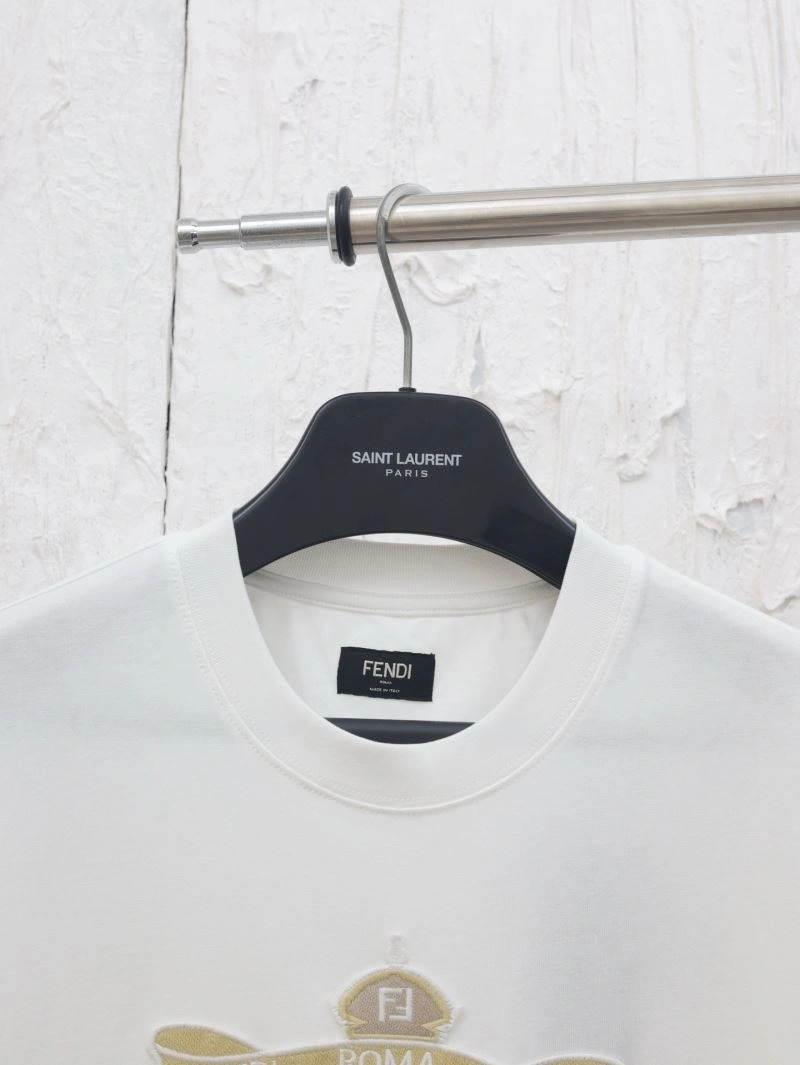 Accurate model Fendi T-Shirts