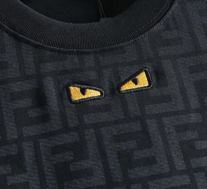 Factory-made Fendi T-Shirts
