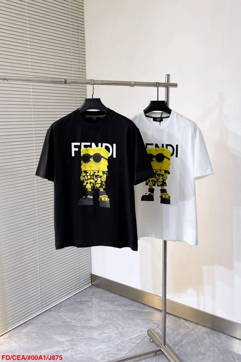 Top mirror Fendi T-Shirts