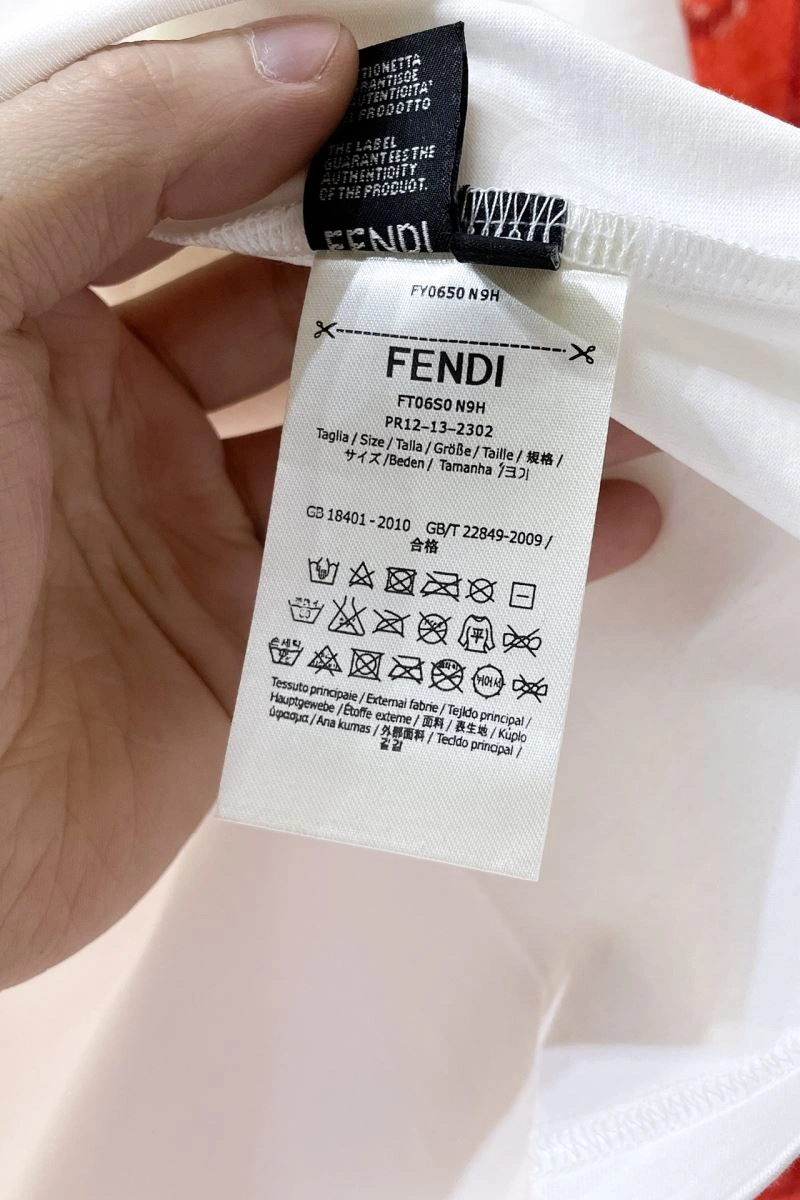 High accuracy Fendi T-Shirts