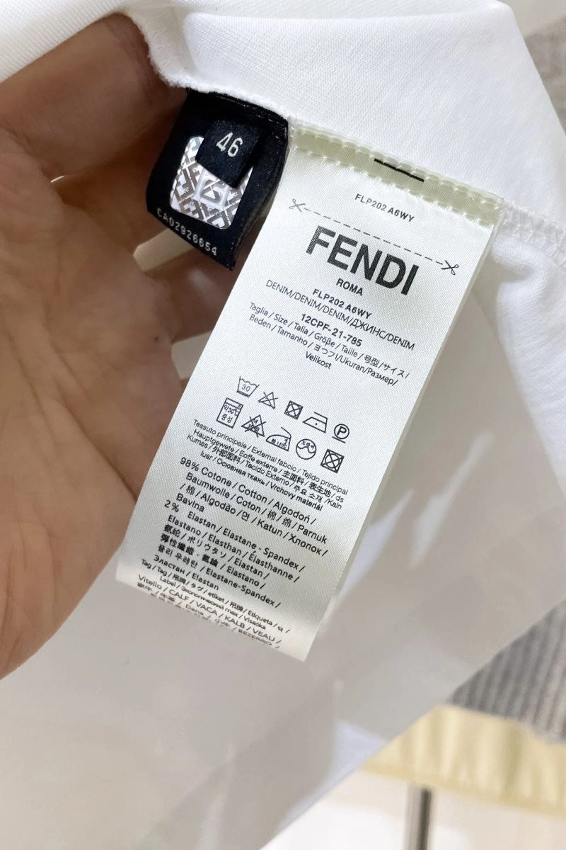 Top mirror Fendi T-Shirts