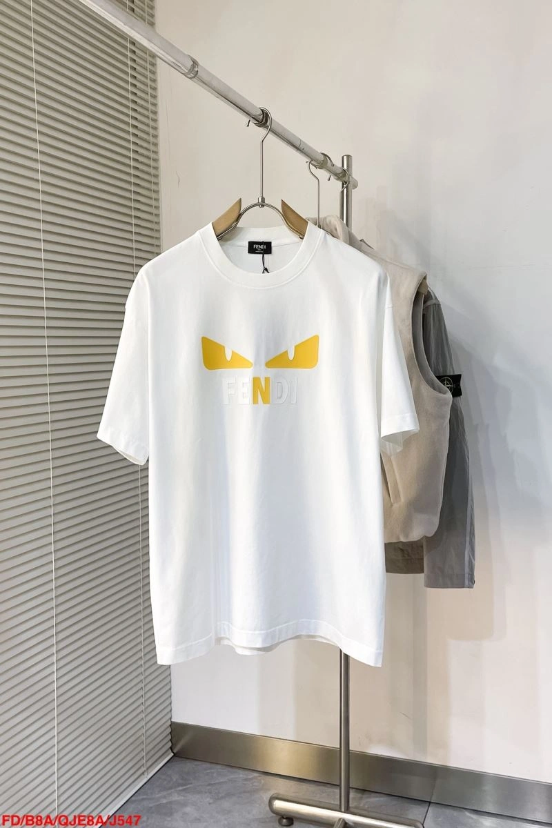 Bargain Fendi T-Shirts