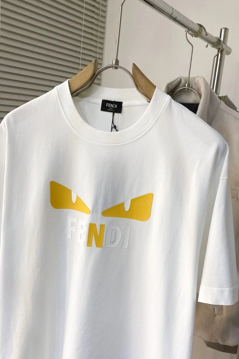 Bargain Fendi T-Shirts