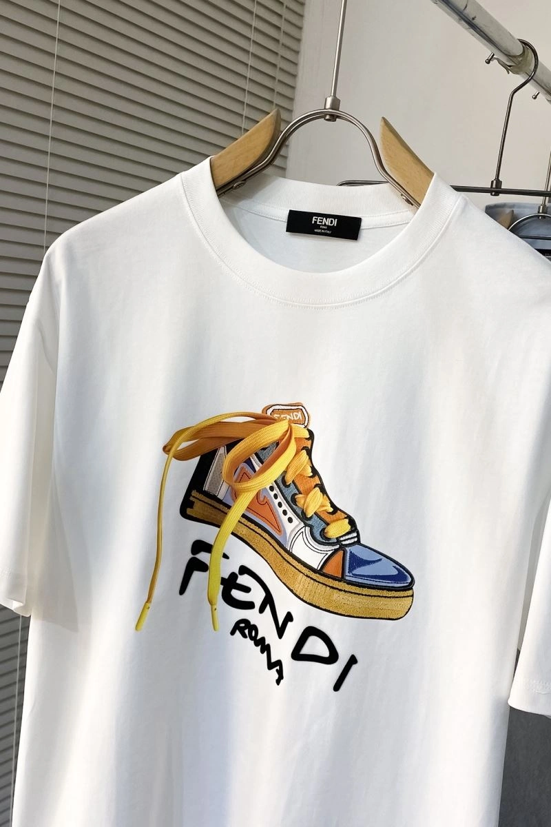 Factory-made Fendi T-Shirts