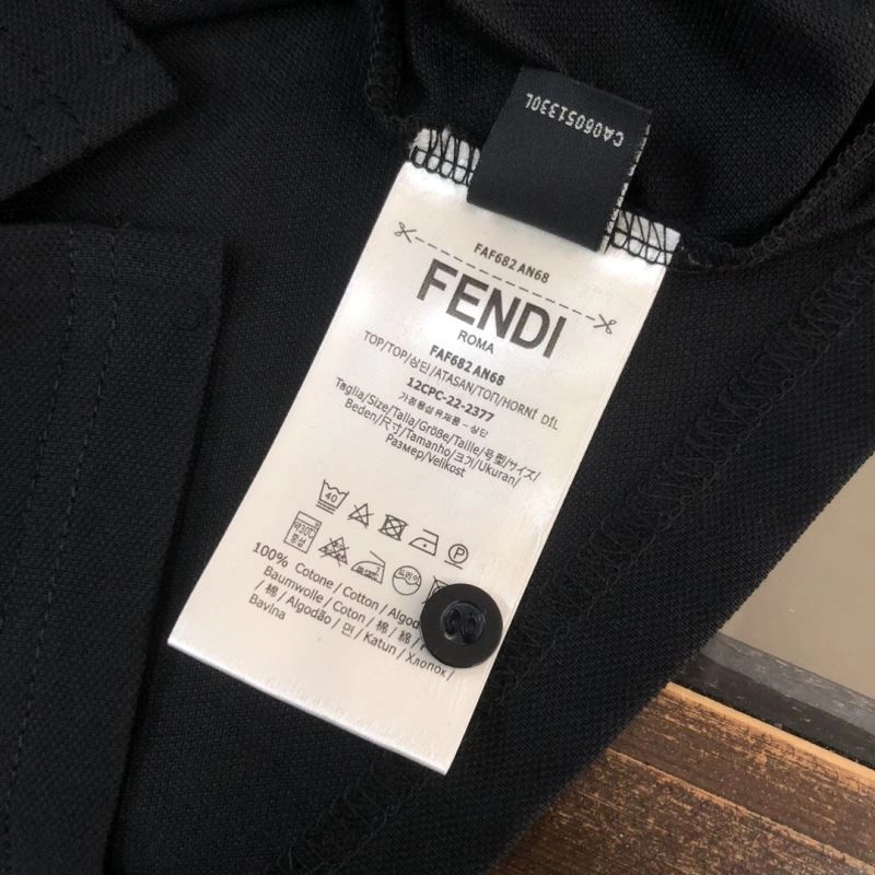 Top match Fendi T-Shirts